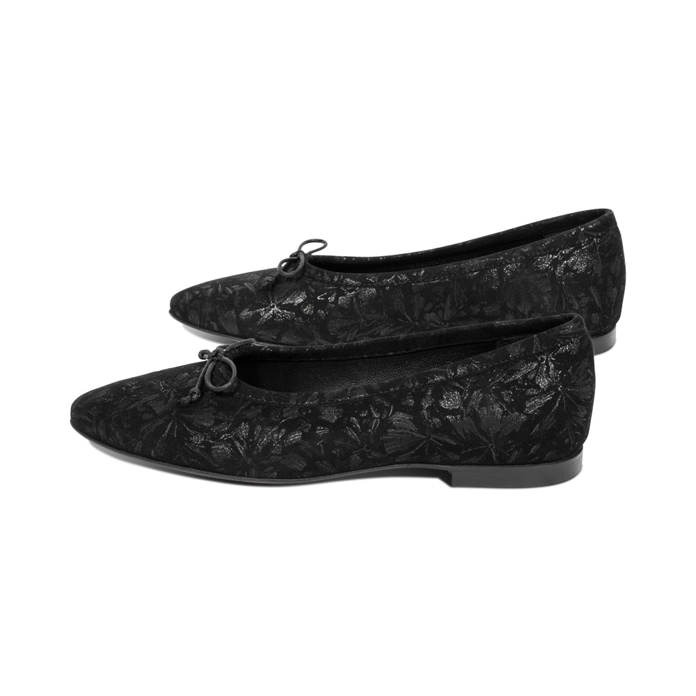 Mc Black Floral Print F25 – StepInElegance